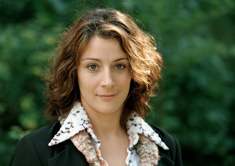 La vida en ocho pedazos (2002) de Jonathan Metzger