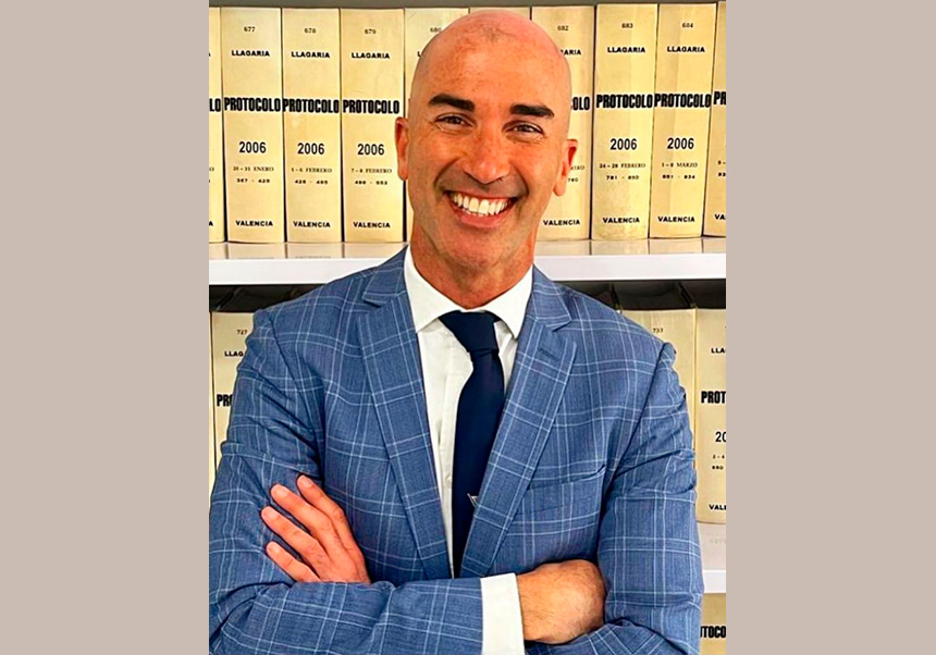 El professor Luis Nores, docent del MUDEJ, accedeix al cos de ...