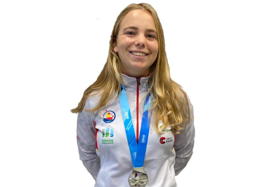 Sara Mengual, alumna del Grado en Medicina de nuestra facultad ...