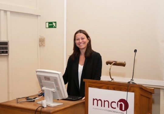 SEMINAR(i): Mechanisms of speciation in crater lake cichlids. Host ...