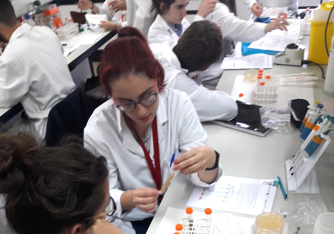 La Universitat acoge la segunda edición de Small World Initiative, un ...