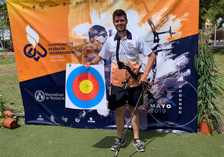 Javier Cerezo, seleccionado para la Universiada Verano 2019 de tiro con ...