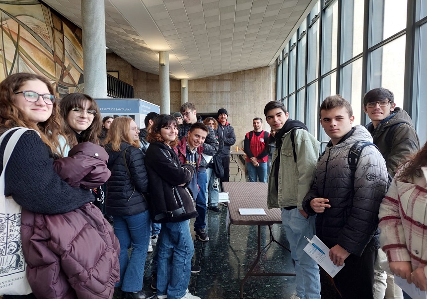 SEMANA CONÈIXER EN LA UNIVERSITAT DE VALÈNCIA: MÁS DE 400 ESTUDIANTES ...